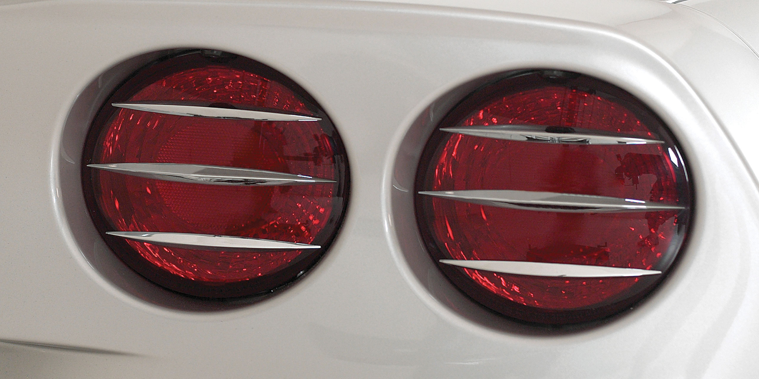 C6 2005-2013 Chevrolet Corvette Tail Light Louvers - 12 Piece Set ...